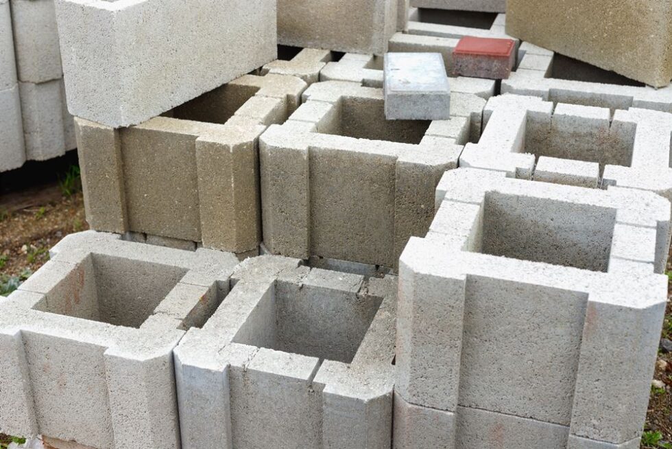 Warehouse cinder block and products from cement slurry for construction ...